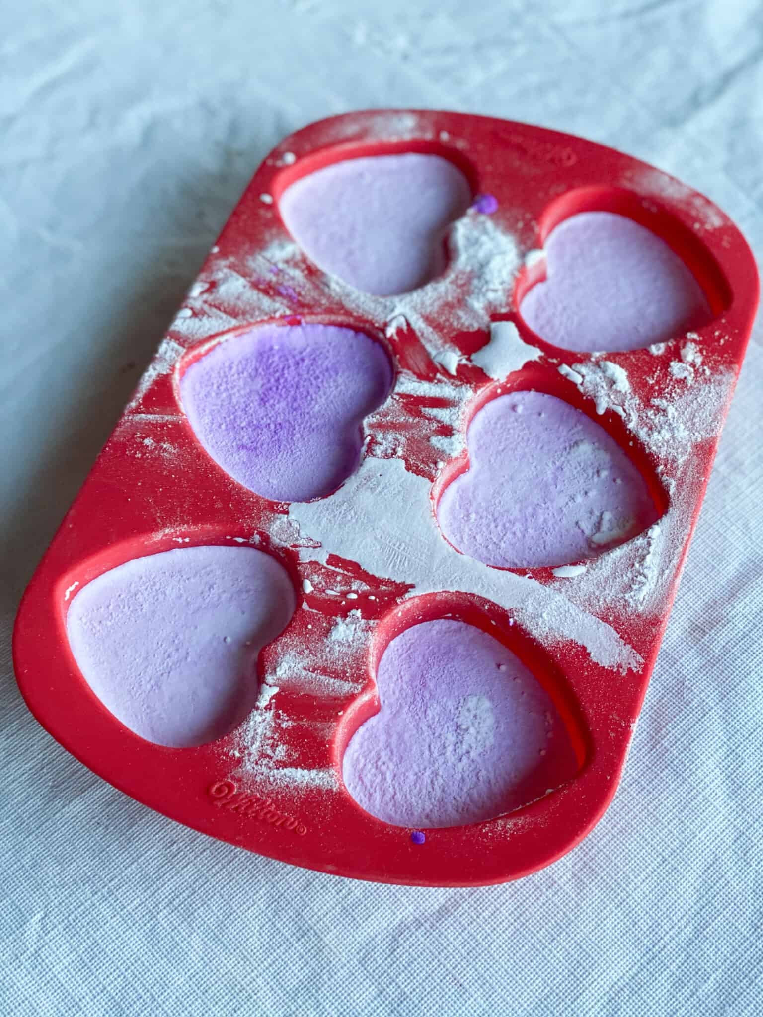 Baking Soda Valentine's Day Science Activity - Toddler Approved