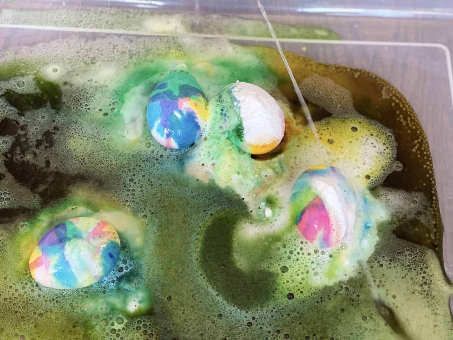 Baking Soda Easter Science Sensory Bin - Toddler Approved